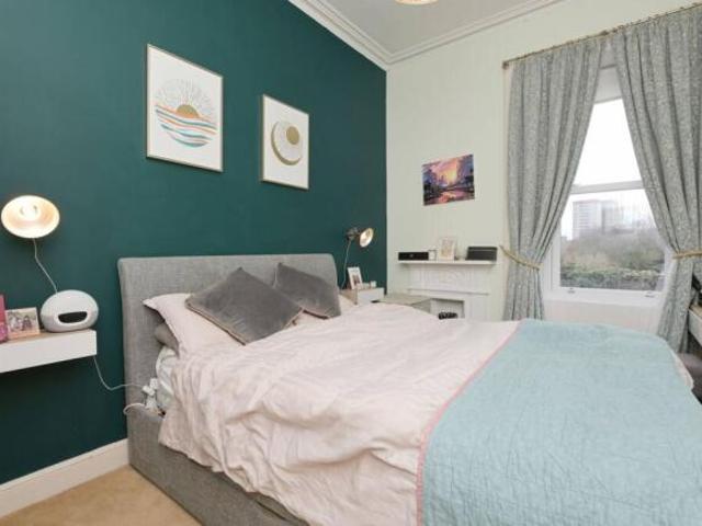 2 bedroom flat for sale in 7 Ryehill Grove, Restalrig, Edinburgh, EH6 8ET, EH6
