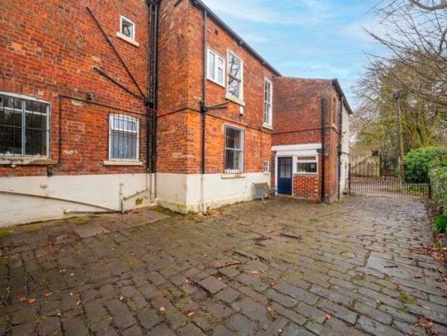 2 bedroom flat for sale in 80 Harrogate Road, Chapel Allerton, Leeds, LS7