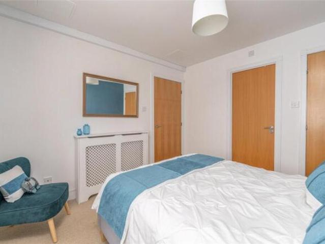 2 bedroom flat for sale in 81/2 Hopetoun Street, Edinburgh, EH7