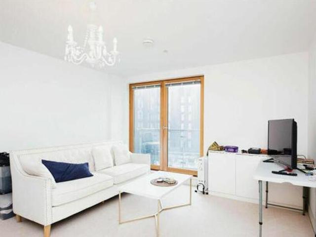 2 Bedroom Flat For Sale In 9 New Century Park, Manchester