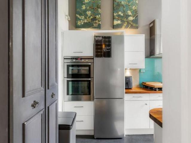2 bedroom flat for sale in 9 Belhaven Terrace, Dowanhill, G12