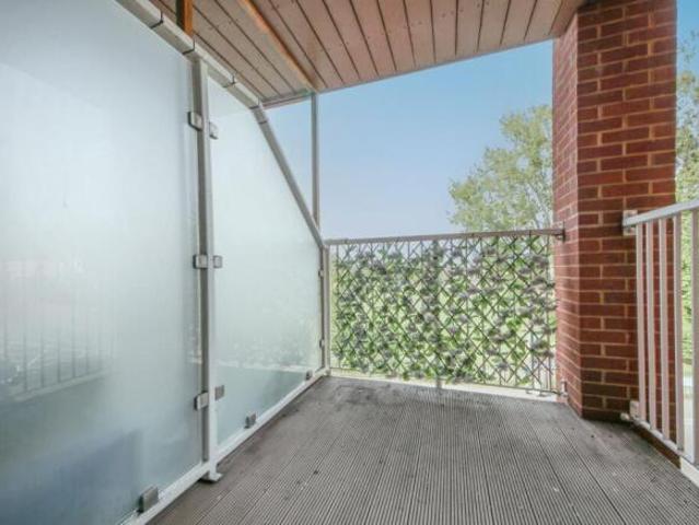2 bedroom flat for sale in 100 Riverdene Place, Bitterne Park, SO18