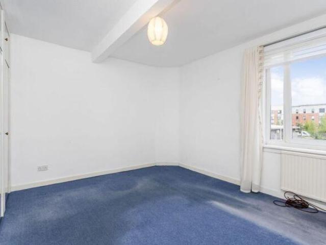 2 bedroom flat for sale in 10/3 Hutchison Road, Chesser, Edinburgh, EH14 1RB, EH14