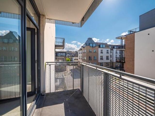 2 bedroom flat for sale in 10/8 Hopetoun Street, Edinburgh, EH7