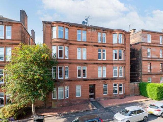 2 Bedroom Flat For Sale In 10 Lochside Street, Shawlands