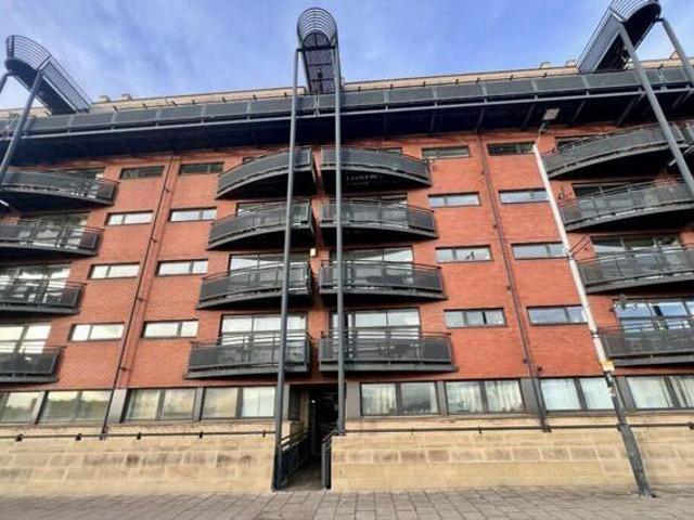 2 Bedroom Flat For Sale In 110 Clyde Street, Glasgow