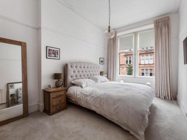 2 bedroom flat for sale in 1/2, 34 Cranworth Street, Hillhead, G12 8AG, G12