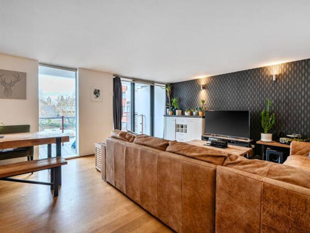 2 bedroom flat for sale in 130 Barlby Road, London, W10