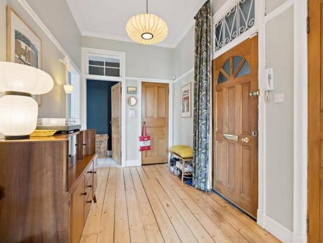 2 bedroom flat for sale in 137 Tantallon Road, Flat 0/1, Shawlands, Glasgow, G41 3LU, G41