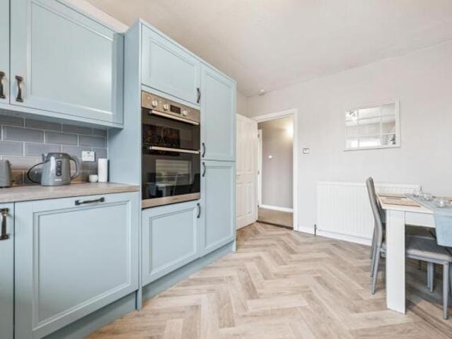 2 bedroom flat for sale in 17 The Pines, 9 Millholm Road, Cathcart, Glasgow, G44 3YB, G44