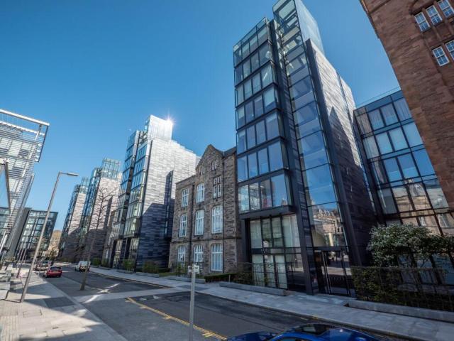2 bedroom flat for sale in 15/10 Simpson Loan, Quartermile, Edinburgh, EH3