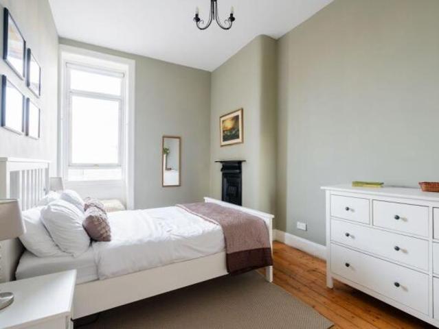 2 bedroom flat for sale in 164/8 Great Junction Street, Edinburgh, EH6 5LJ, EH6