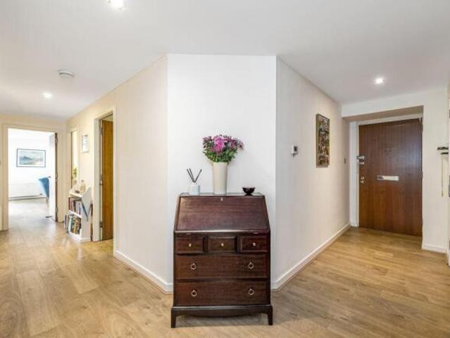 2 bedroom flat for sale in 18/4 Tower Street, The Shore, Edinburgh, EH6 7BY, EH6
