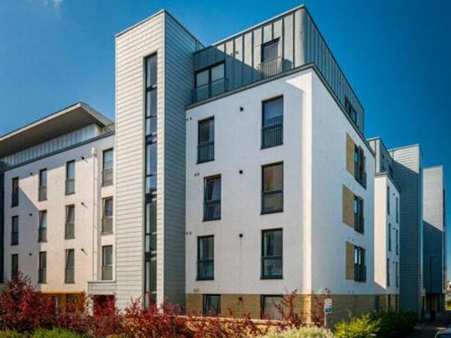 2 Bedroom Flat For Sale In 19 Kimmerghame Terrace, Fettes