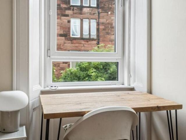 2 bedroom flat for sale in 20 Caird Drive, Partickhill, G11