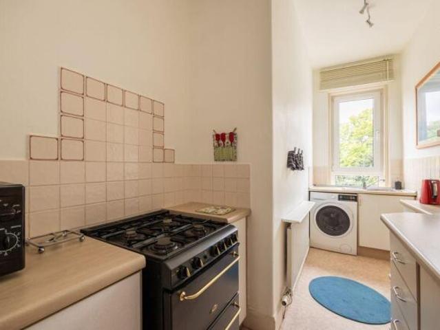 2 bedroom flat for sale in 21/12 Morningside Gardens, Edinburgh, EH10 5LE, EH10