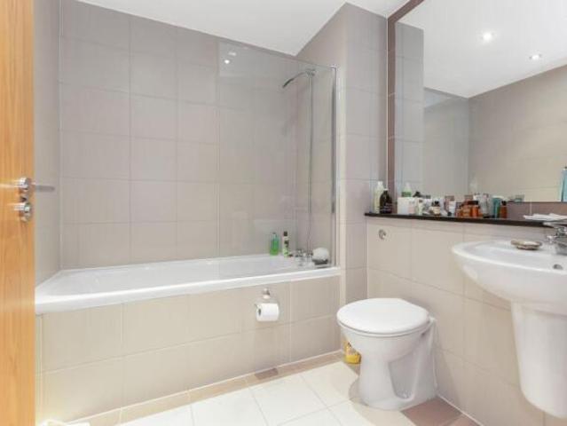 2 bedroom flat for sale in 2/18 Merlin Avenue, Granton, Edinburgh, EH5 1FS, EH5