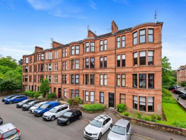2 bedroom flat for sale in 2/1, 63 Woodford Street, Shawlands, G41 3HP, G41
