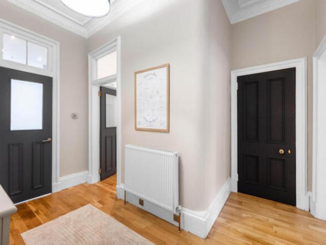 2 bedroom flat for sale in 2/1, 6 Battlefield Avenue, Battlefield, G42 9HW, G42