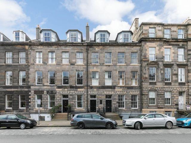2 bedroom flat for sale in 23/2 London Street, New Town, Edinburgh, EH3 6LY, EH3