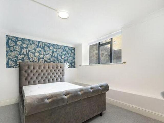 2 Bedroom Flat For Sale In 260 Westferry Road