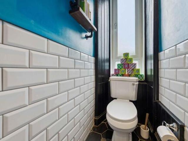 2 bedroom flat for sale in 29 Cartha Street, Flat 3/2, Shawlands, Glasgow, G41 3HH, G41