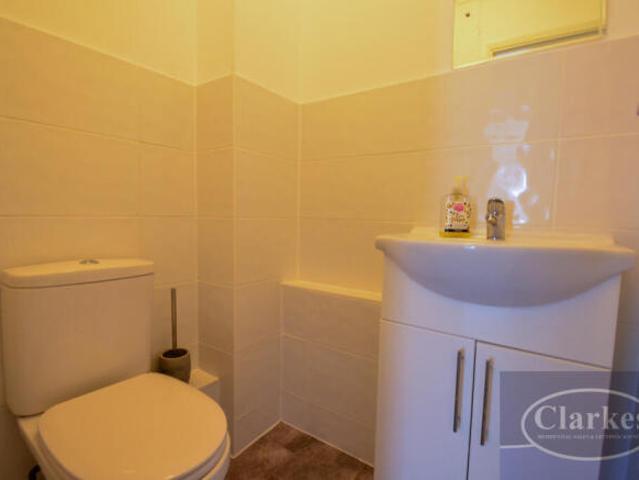 2 bedroom flat for sale in 2 Bed First Floor Flat in Meyrick Park, BH2
