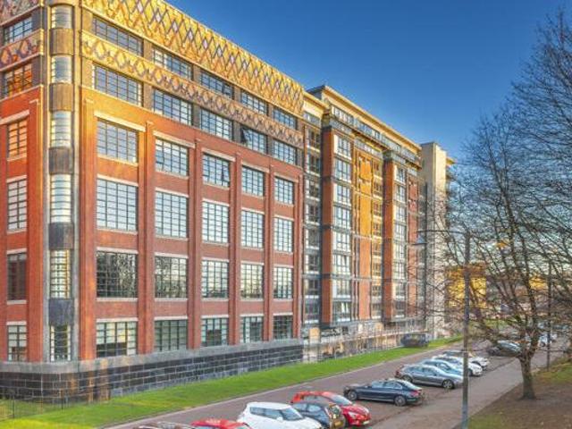 2 Bedroom Flat For Sale In 3 Templeton Court, Glasgow