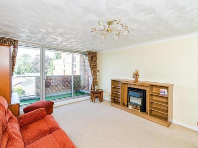 2 bedroom flat for sale in Talbot Close, Southampton, SO16