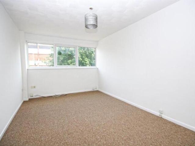 2 bedroom flat for sale in Templemere, Norwich, NR3