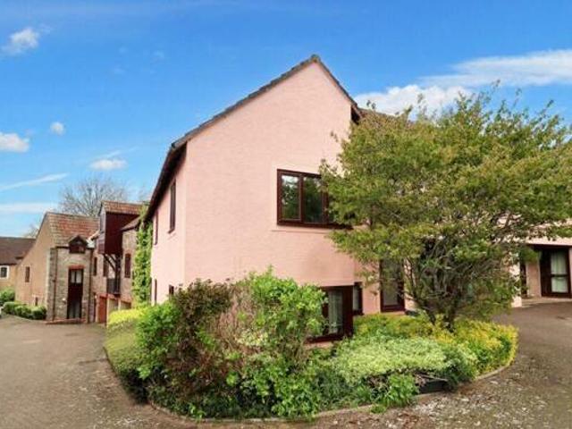2 Bedroom Flat For Sale In Thornbury