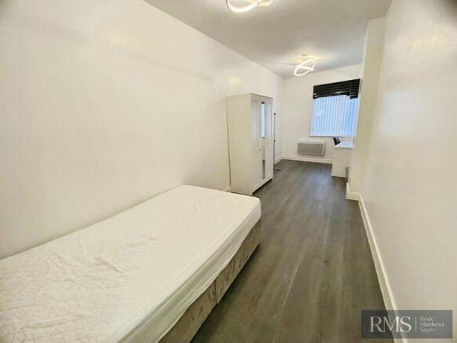 2 bedroom flat for sale in Thornton Street, Newcastle Upon Tyne, NE1