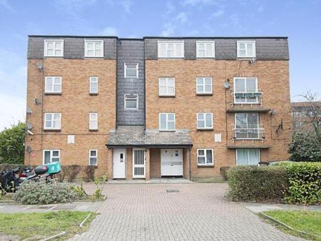2 Bedroom Flat For Sale In Thamesmead, London