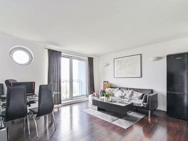 2 Bedroom Flat For Sale In Thamesmead, London