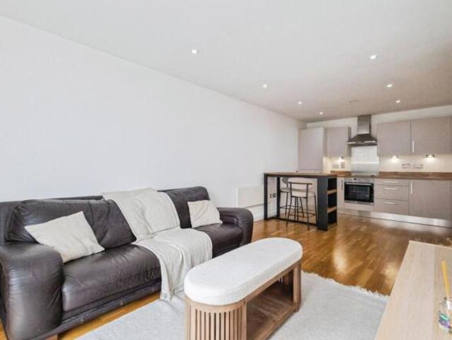 2 bedroom flat for sale in The Boulevard, Didsbury, Manchester, Greater Manchester, M20