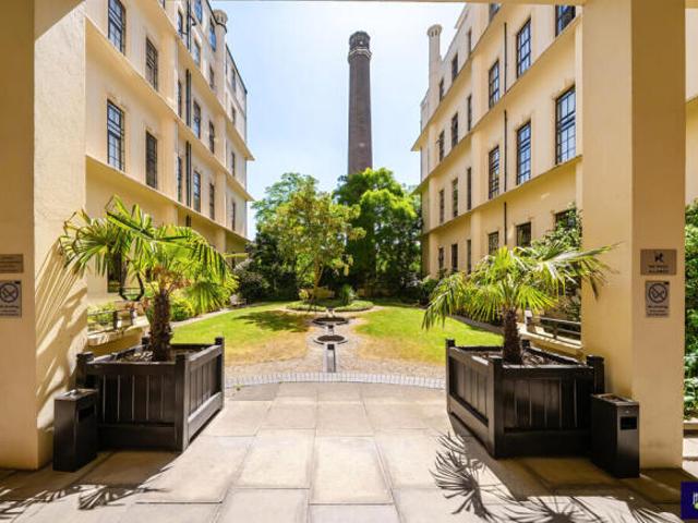 2 bedroom flat for sale in The Beaux Arts Building, N7