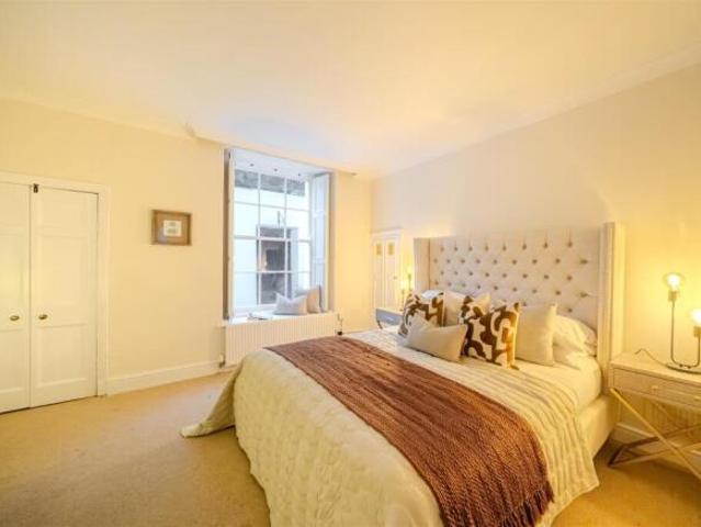 2 bedroom flat for sale in The Paragon, Clifton, Bristol, BS8