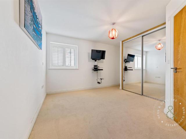2 bedroom flat for sale in The Retreat, The Chantry, Llandaff, Cardiff, CF5