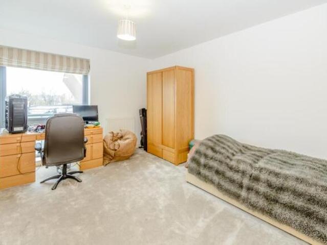 2 bedroom flat for sale in The Residence, 4 Alexandra Terrace, Guildford, GU1