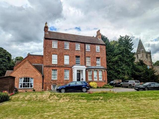 2 Bedroom Flat For Sale In The Village