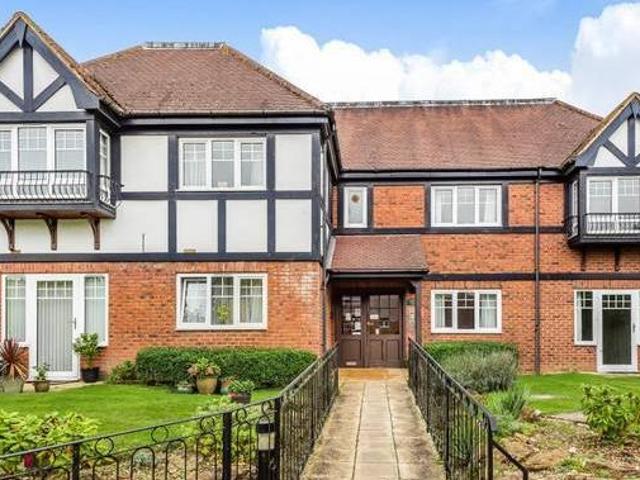 2 bedroom flat for sale in Tilehurst Berkshire RG31