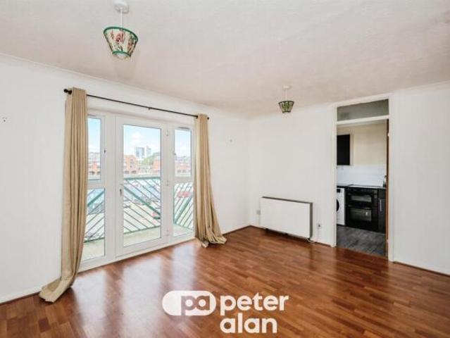 2 bedroom flat for sale in Trawler Road, Maritime Quarter, SWANSEA, SA1