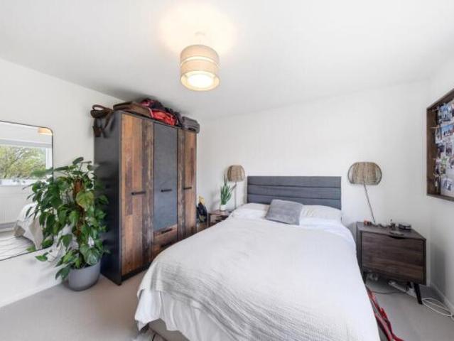 2 bedroom flat for sale in Trevone Place, Cambridge, CB1
