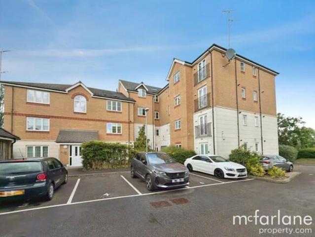 2 bedroom flat for sale in Twickenham Close, Franklin House, SN3
