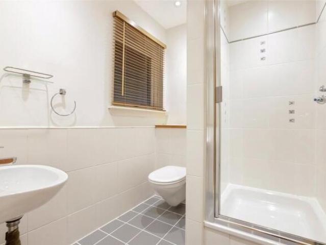2 bedroom flat for sale in Turnbull Street, Glasgow, City, G1