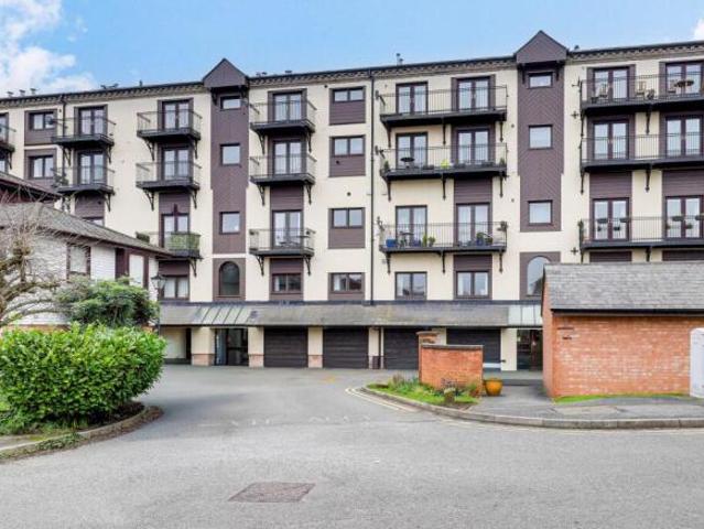 2 bedroom flat for sale in Turneys Court, Nottingham, NG2