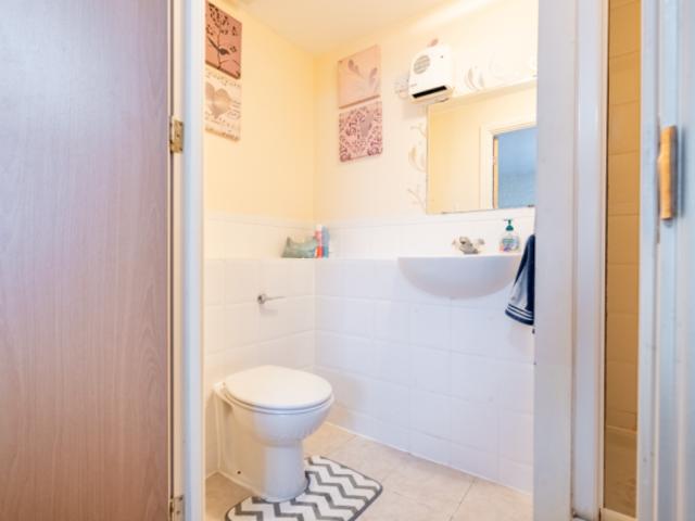 2 bedroom flat for sale in Tye Road, Ipswich, Suffolk, IP3