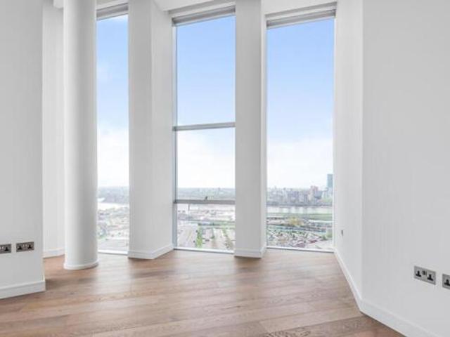 2 Bedroom Flat For Sale In Upper Riverside, Greenwich Peninsula