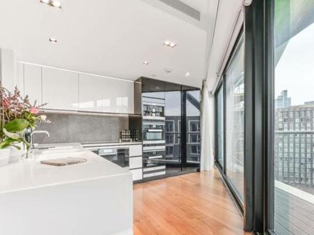 2 Bedroom Flat For Sale In Vauxhall, London