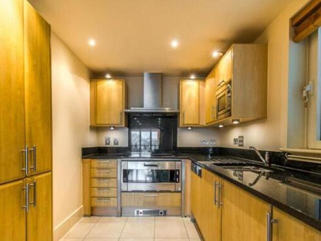 2 Bedroom Flat For Sale In Vauxhall, London